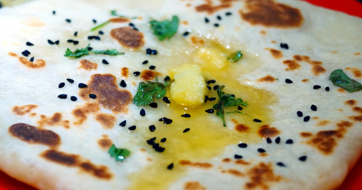 Plain Kulcha Recipe - Learn How To Make Plain Kulcha