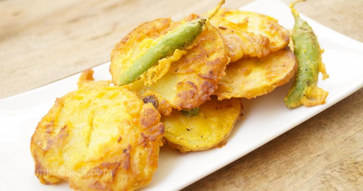 Aloo Ka Bachka Recipes - Crispy and Spicy Aloo Pakora or Aloo Ka